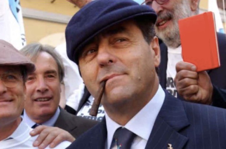 Di Pietro non si lascia distrarre dall’euroscandalo. Pensa ancora alla ...